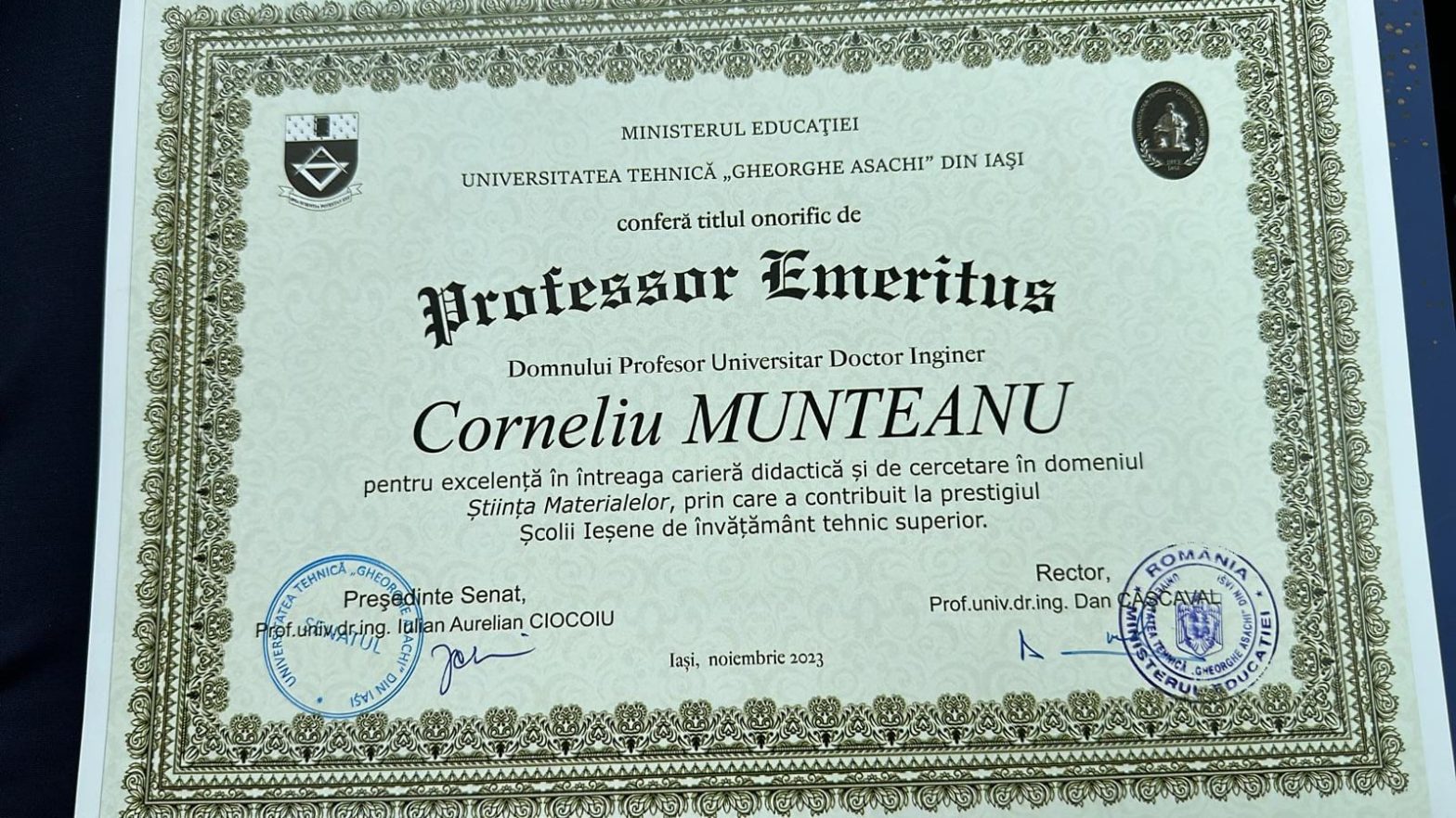 Profesori emeriți 2023 – Facultatea de Mecanică Iaşi